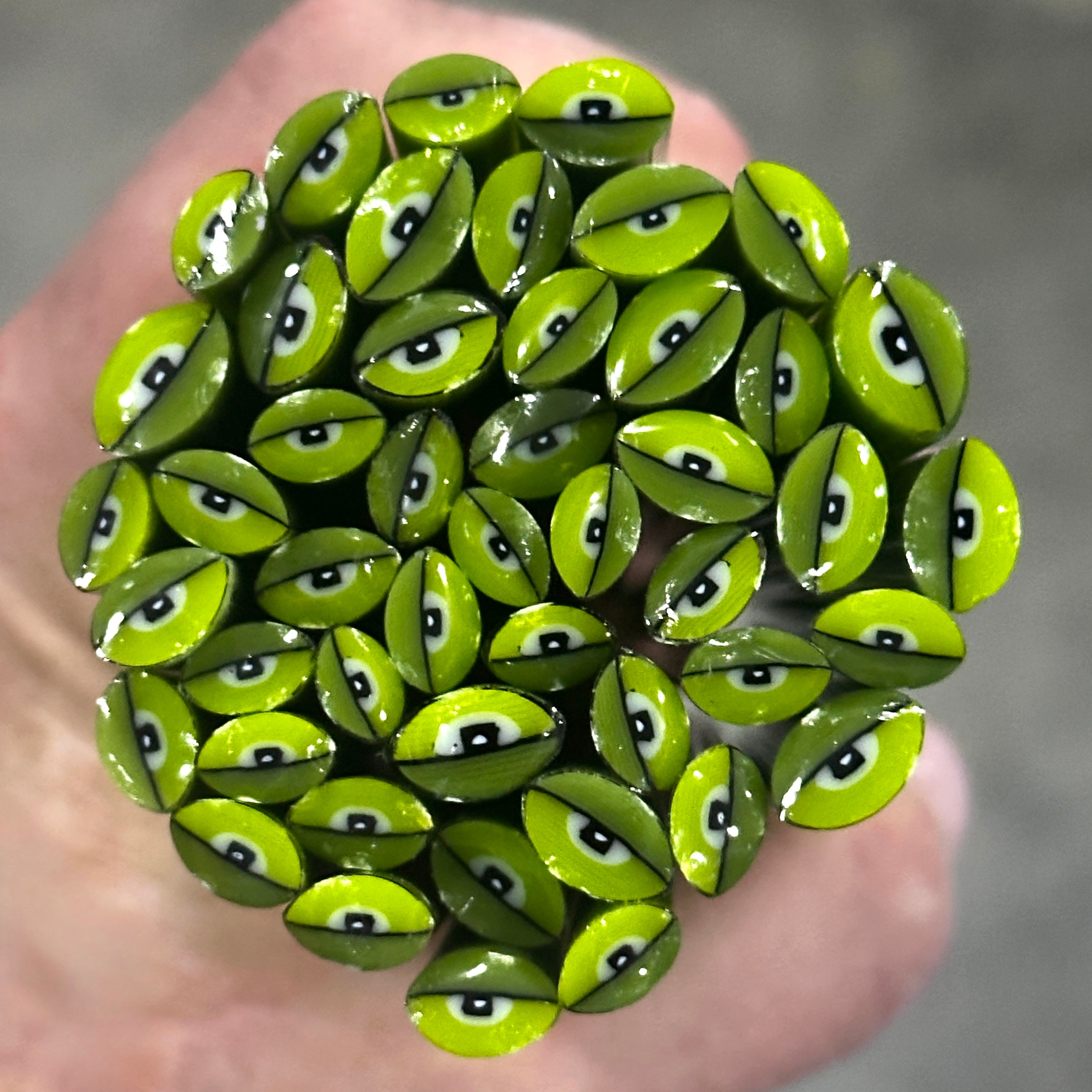 Frog Eyes coe 90 Design Murrini SINGLE ROD – Wilderness Glass